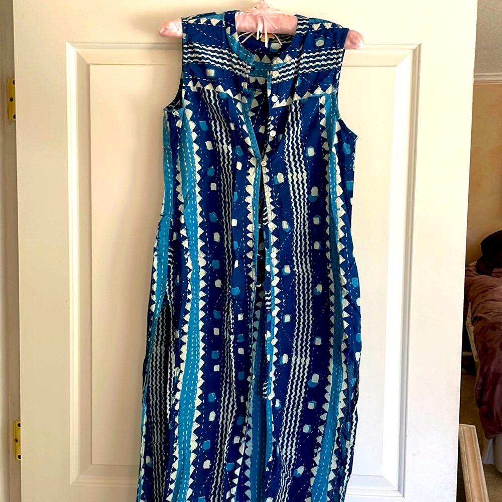 Anouk By Myntra Cover-Up Dress With Side Slits And Po… - Gem